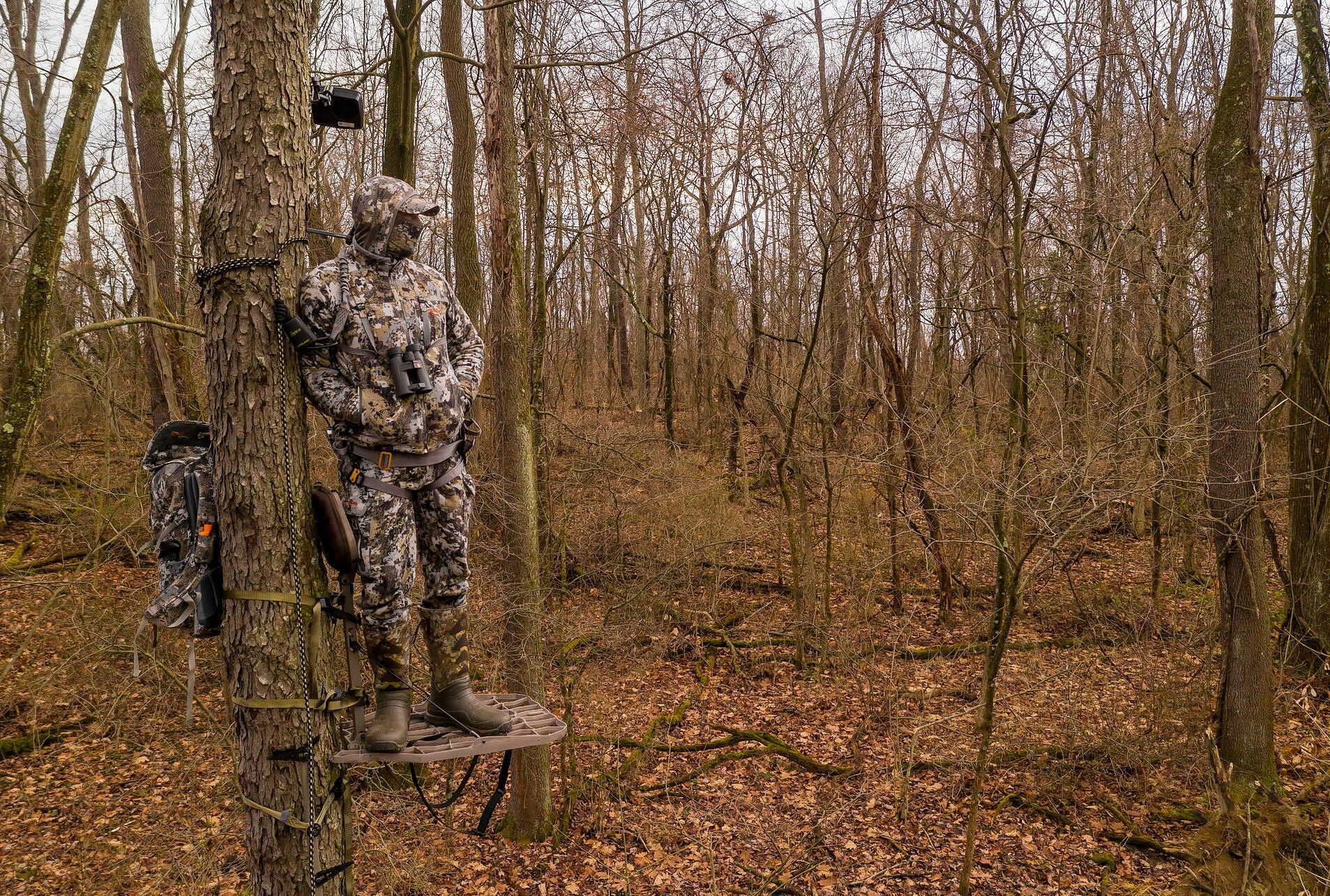 Guide To Choosing The Right Tree Stand HuntWise Guide To Choosing The Right Tree Stand HuntWise